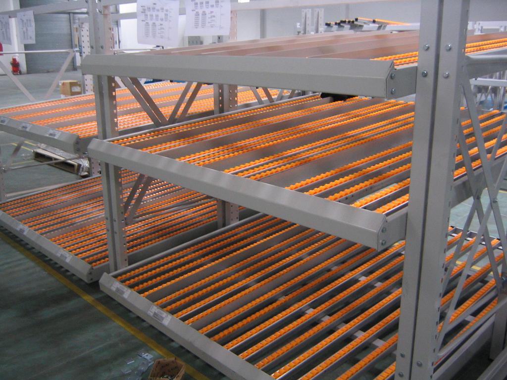 Good Quality Flow-through Shelves Warehouse Roller Racking Rolling ...